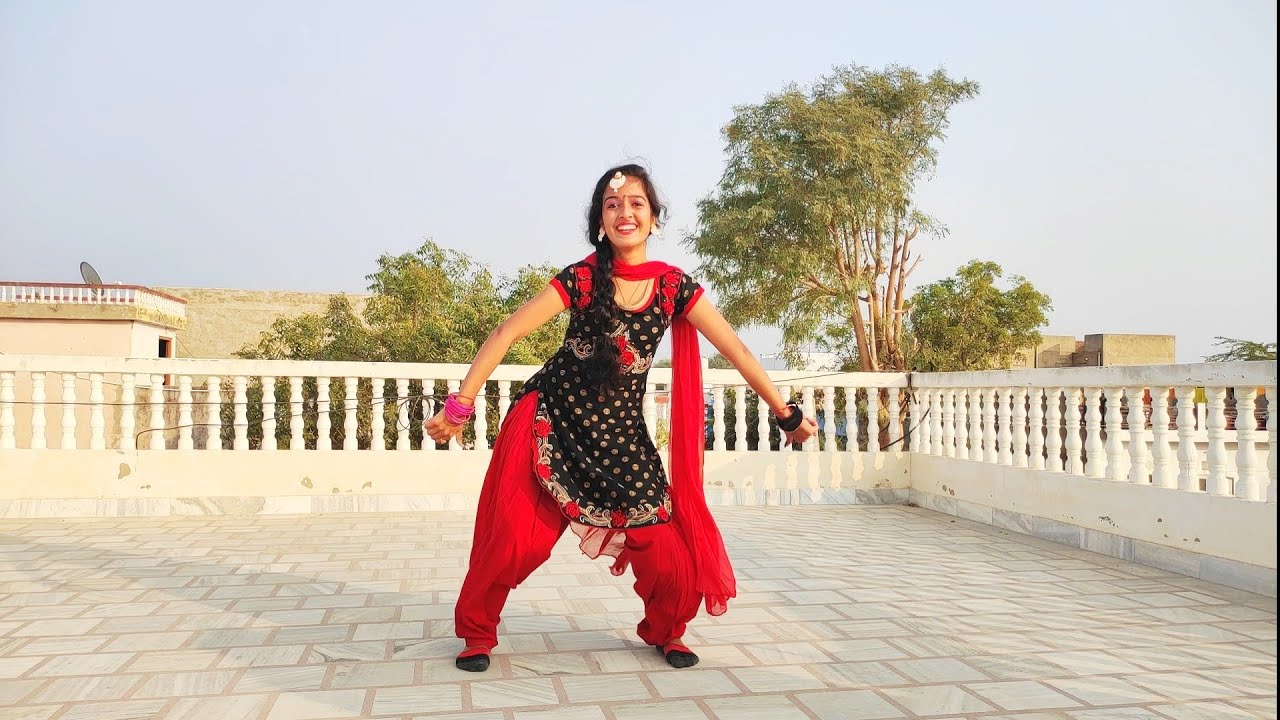 Chatak Matak Sapna Chaudhary | Chatak Matak Dance | Renuka Panwar song ...