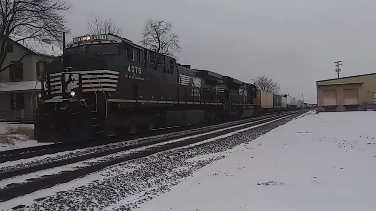 NS4076 NS1081 - YouTube