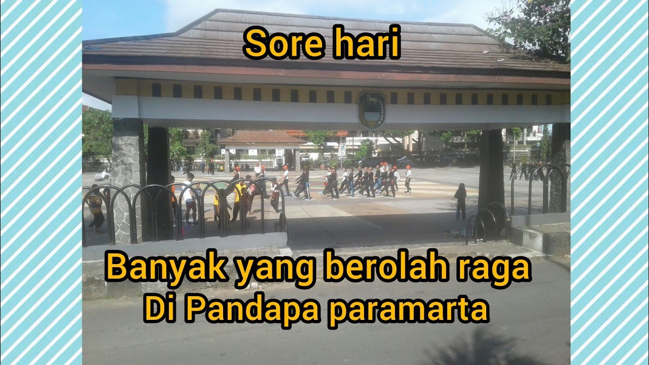 taman pandapa paramarta kuningan...ada yang lagi freestyle sepeda dan ...