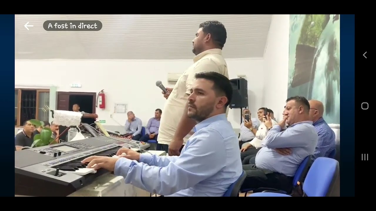 Marius din barbulesti ( un colaj de doine) - YouTube