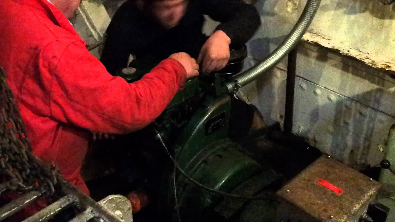 Lister ST1 'Start-o-matic' - First start in years - YouTube