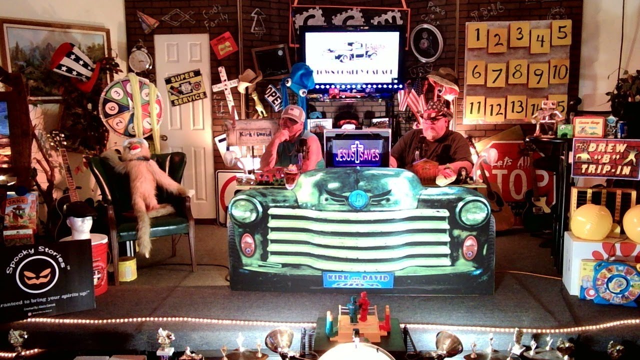 The Tour Guide Game Show - YouTube