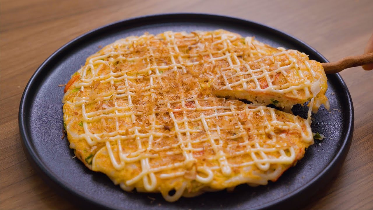 Cách chế biến Mì Udon ngon và lạ miệng. Pizza Mì udon bắp cải. Udon ...