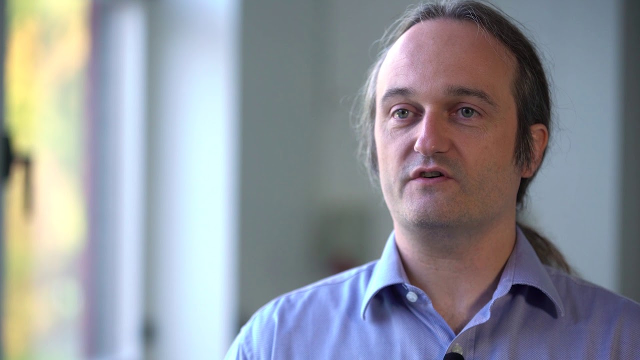 Koen Vingerhoets (Belfius) about the Beltug Blockchain task force - YouTube