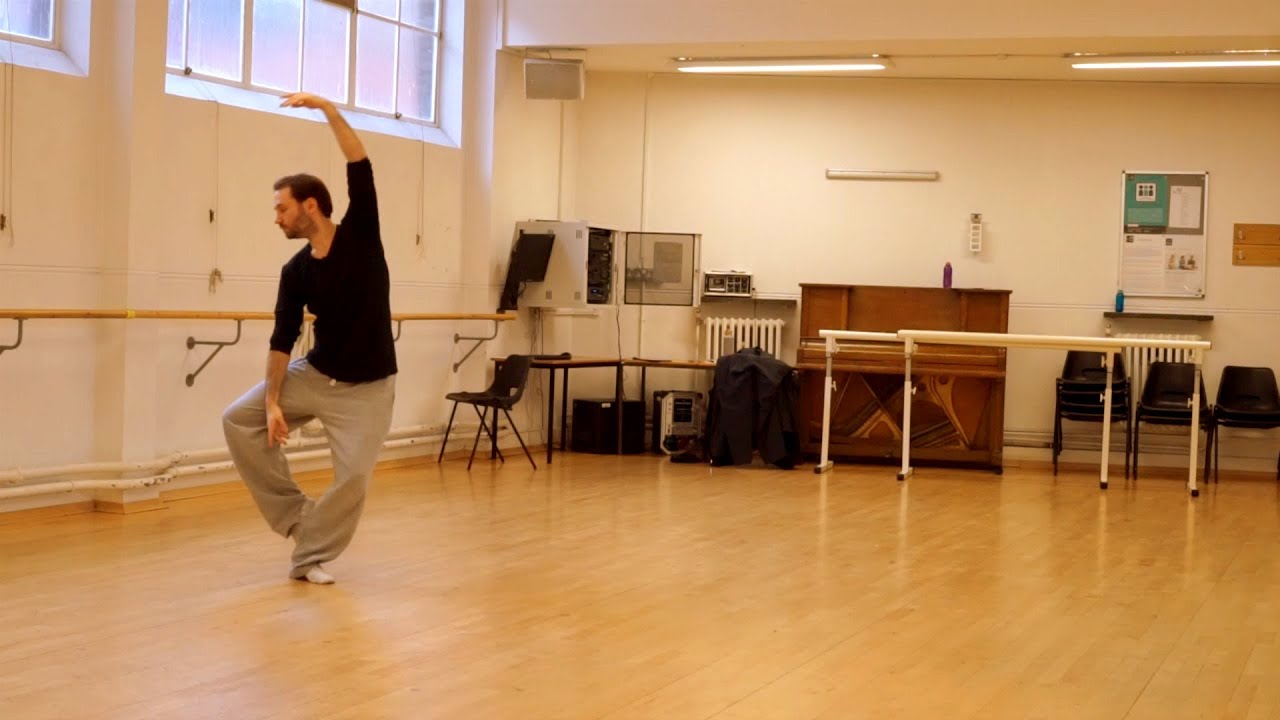 Online Class - Ballet for contemporary dancers - YouTube
