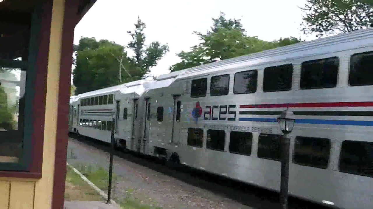 NJT P40BH #4803 leads ACES #7172 Northbound through Berlin - YouTube