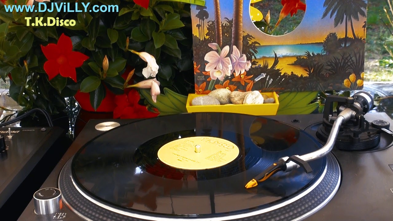 Sassy ‎– Theme From Disco 77 - YouTube