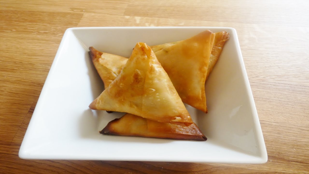 Episode 30 | Ramadan Series | Fish Samosas / Samoussas au Poisson - YouTube