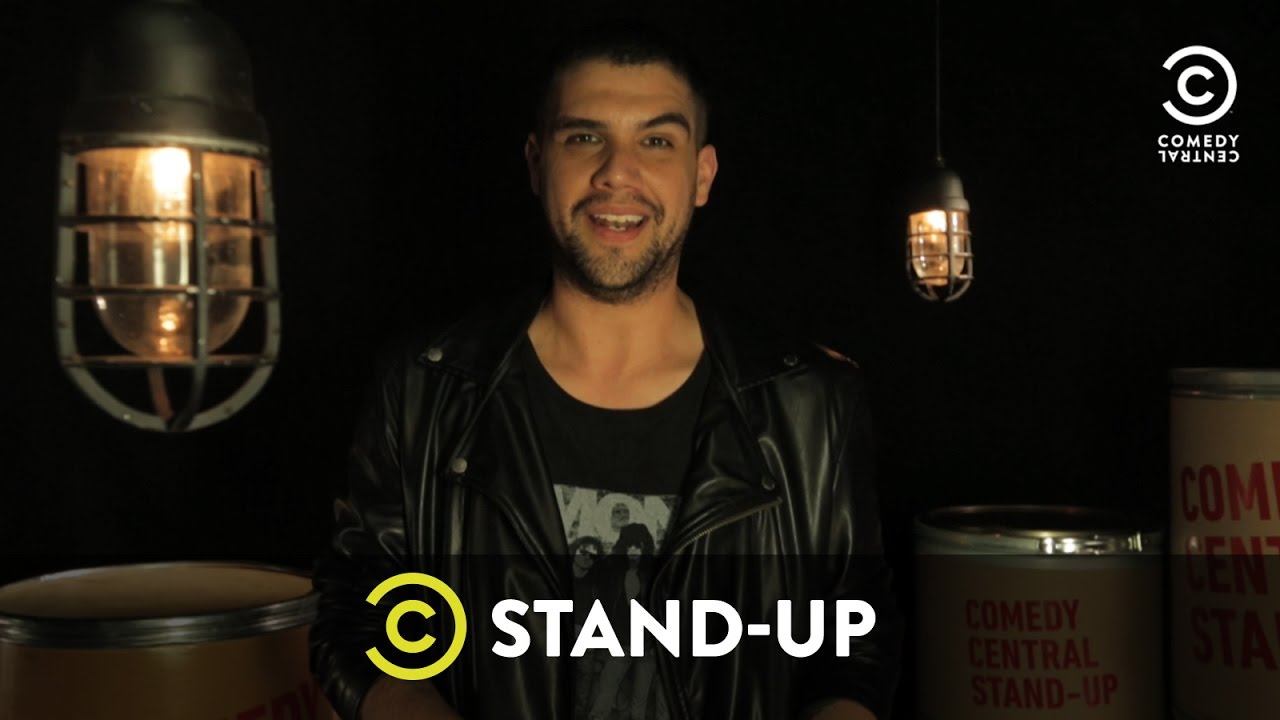 Un minuto de Ray Contreras @ #StandupEnComedy - YouTube