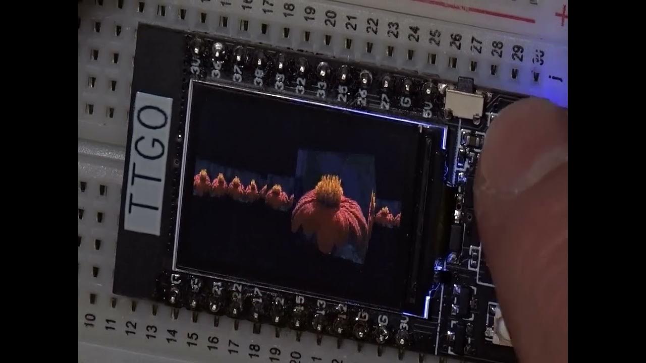 3D Maze on ESP32 (ray casting - like Wolfenstein 3D) - YouTube