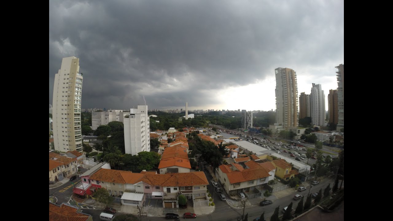 Brazil : Big storm time laps in Sao Paulo, parque Ibirapuera - YouTube