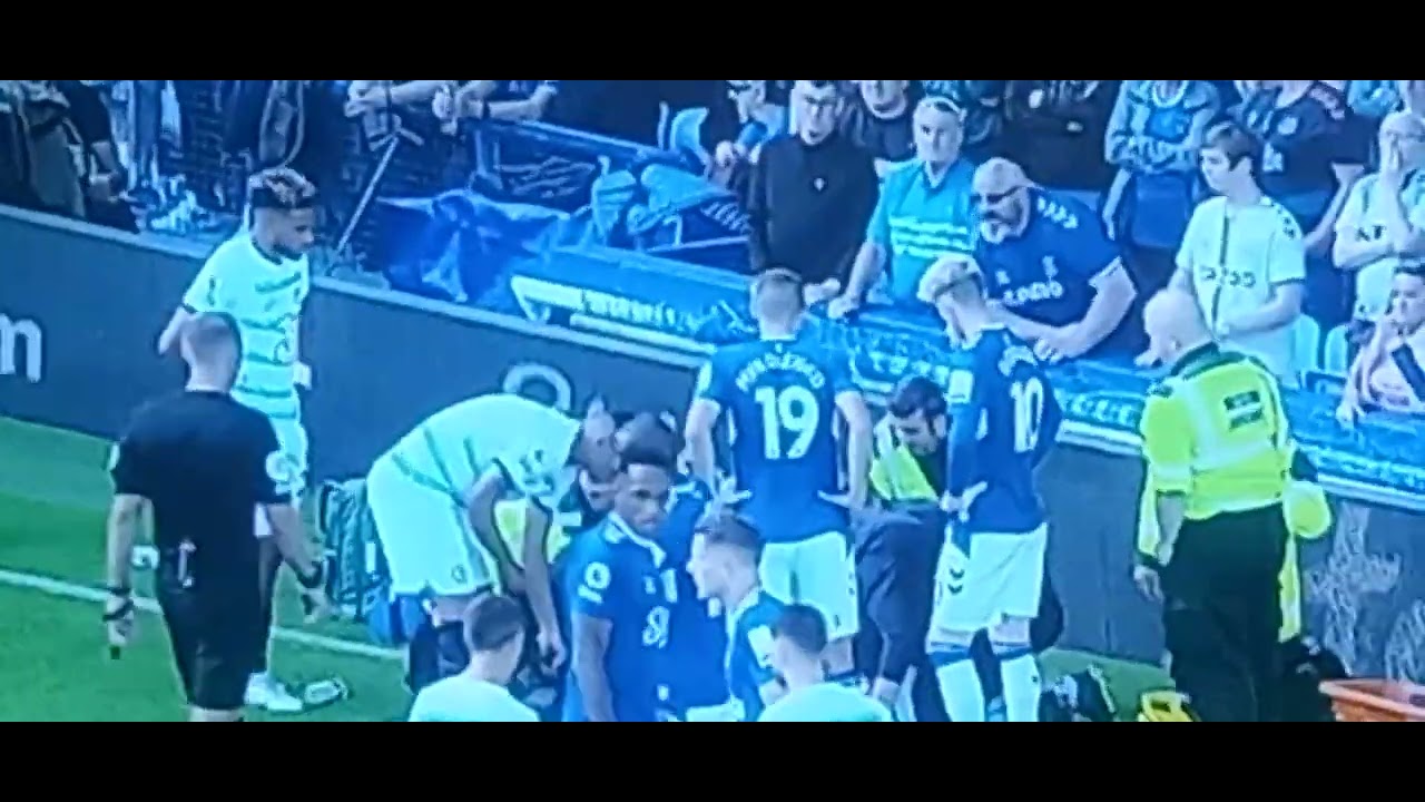 ben godfrey leg break ! Everton vs Chelseas !! WARNING ⚠️ GRAPHIC - YouTube