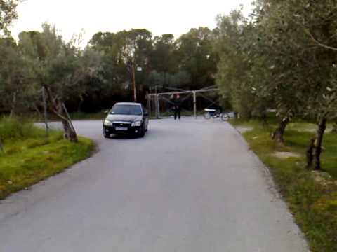Kia Cerato 1.6 drift :P
