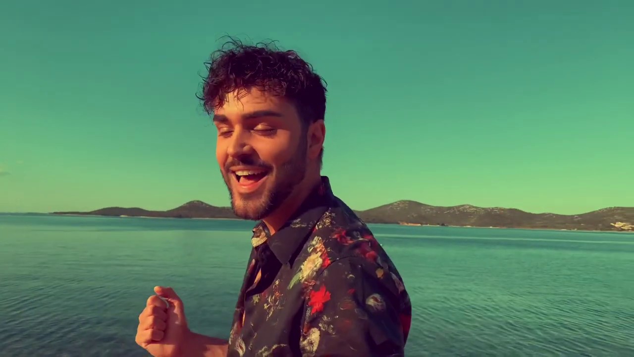 MARTIN PEROVIĆ - ZAGRLJENI (Official 4K Video 2020) - YouTube