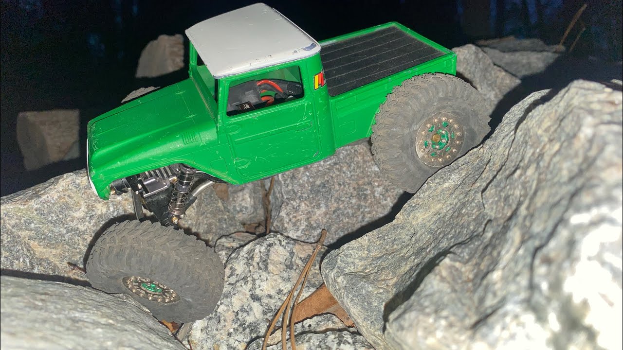 Off-Road Adventure: Crawling the FJ45 in the Ultimate Outdoor ...