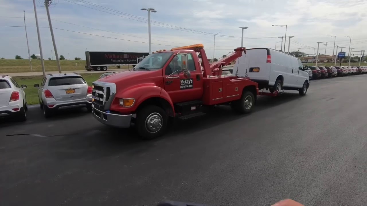 Wrecker life EXPRESS VAN TOW - YouTube