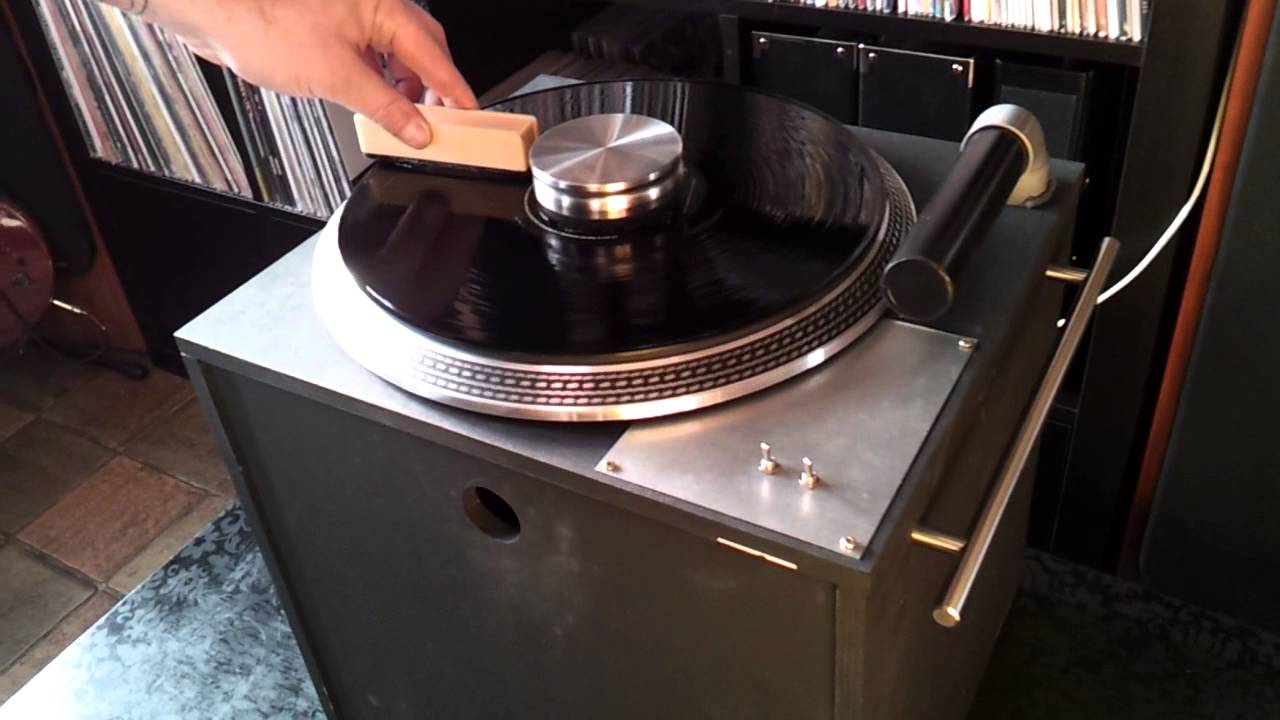 DIY record cleaning machine - YouTube
