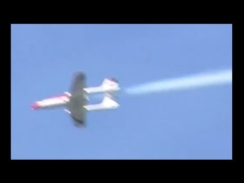 RC Jet Turbine "Elan" made by Boomerang Turbine powered - YouTube