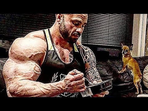 Bodybuilding Motivation - EAT TO GROW BIG