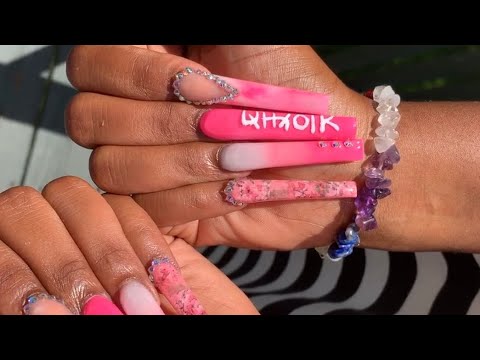 PRETTY EXTRA LONG ACRYLIC FREESTYLE💅🏽:💓 - YouTube