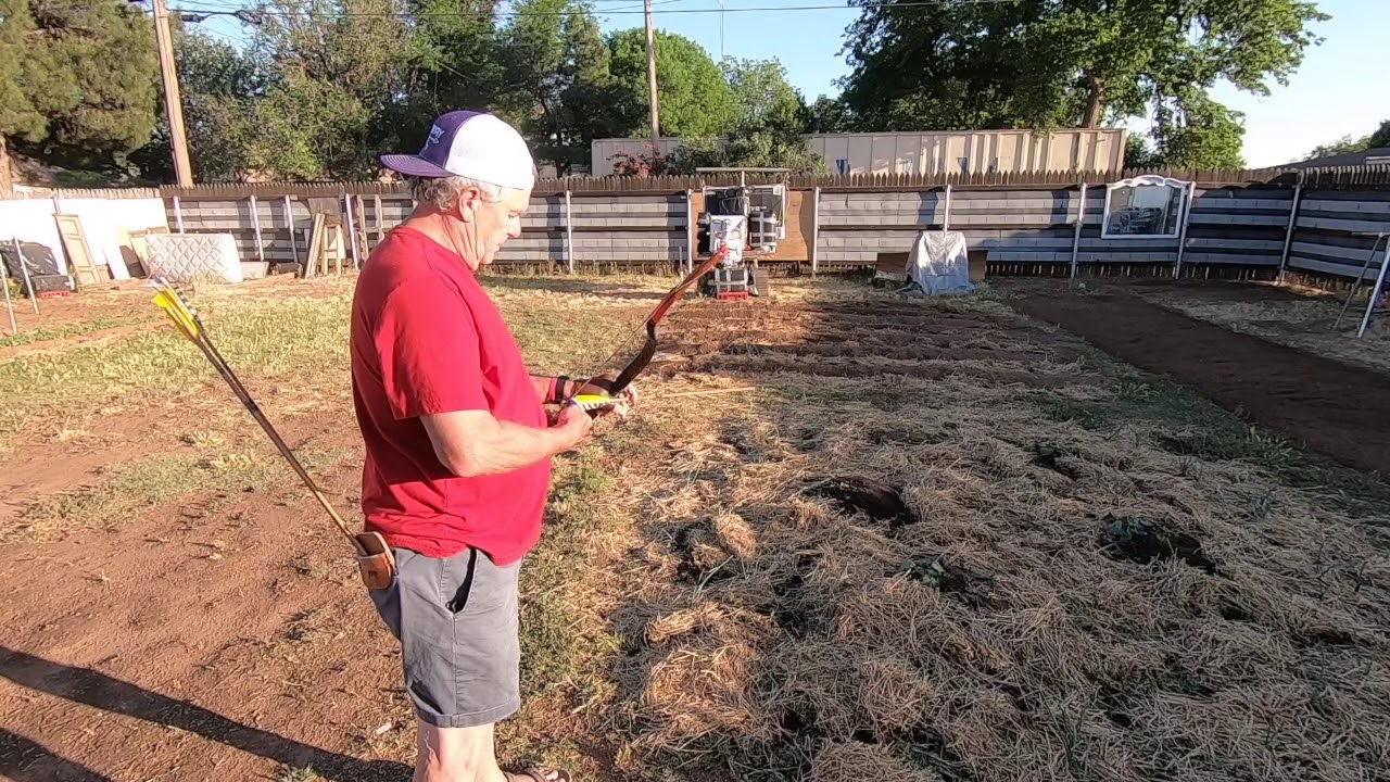 Lazy Zombie Just Sits There - YouTube