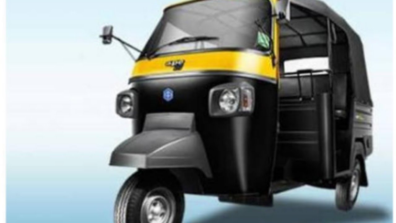 Piaggio auto CNG petrol Auto CNG 3 Wheeler पियग्गीओ ऑटो और पेट्रोल In ...