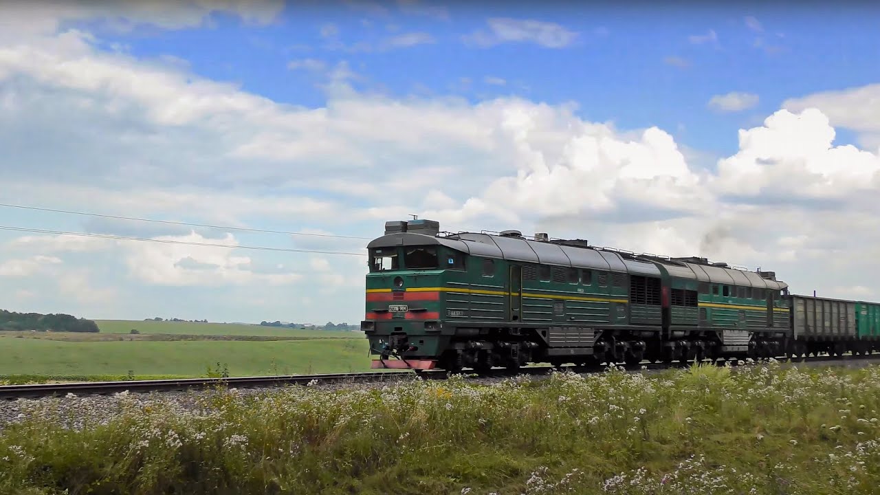 Music turbine in a diesel locomotive 2TE116 - YouTube