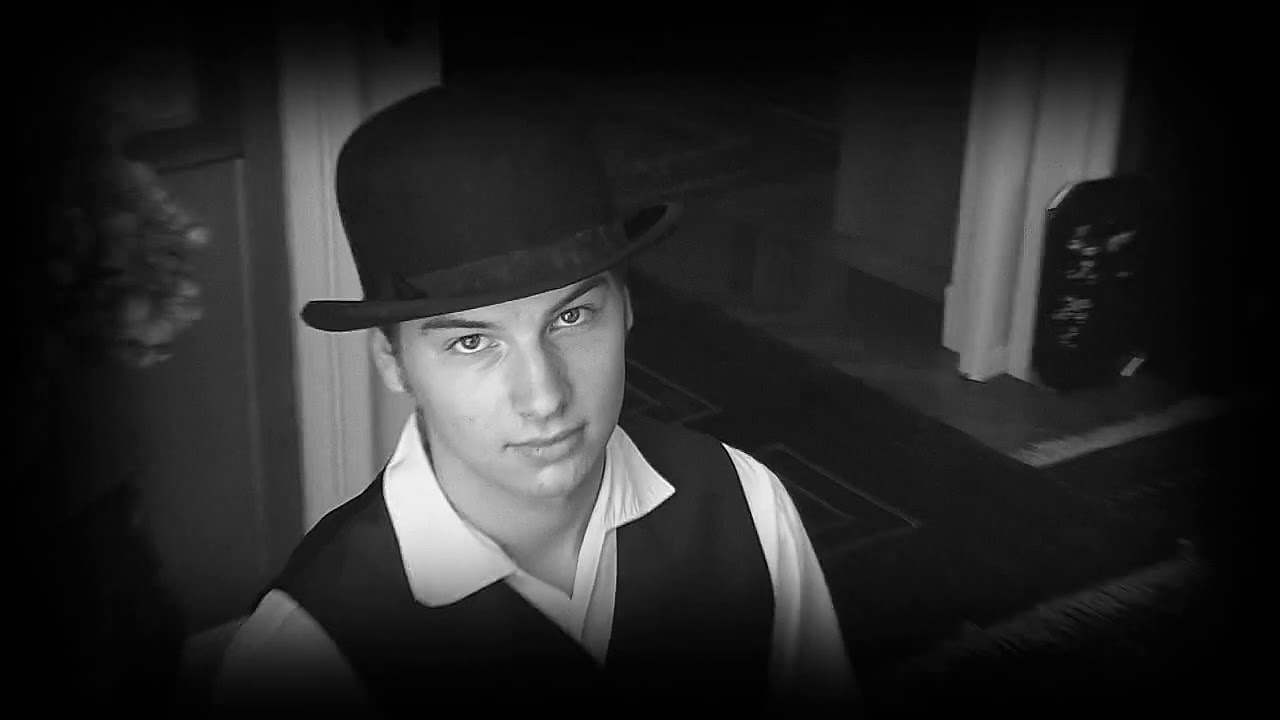 Toomb vs Koala HR [16tel] rappers.in VBT 2010 - YouTube