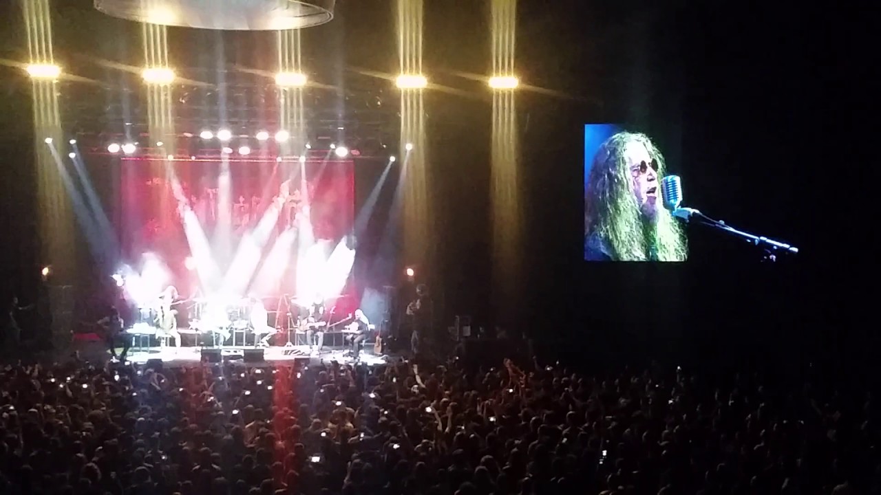 Bir - Pentagram 30th Anniversary Concert, Istanbul - YouTube