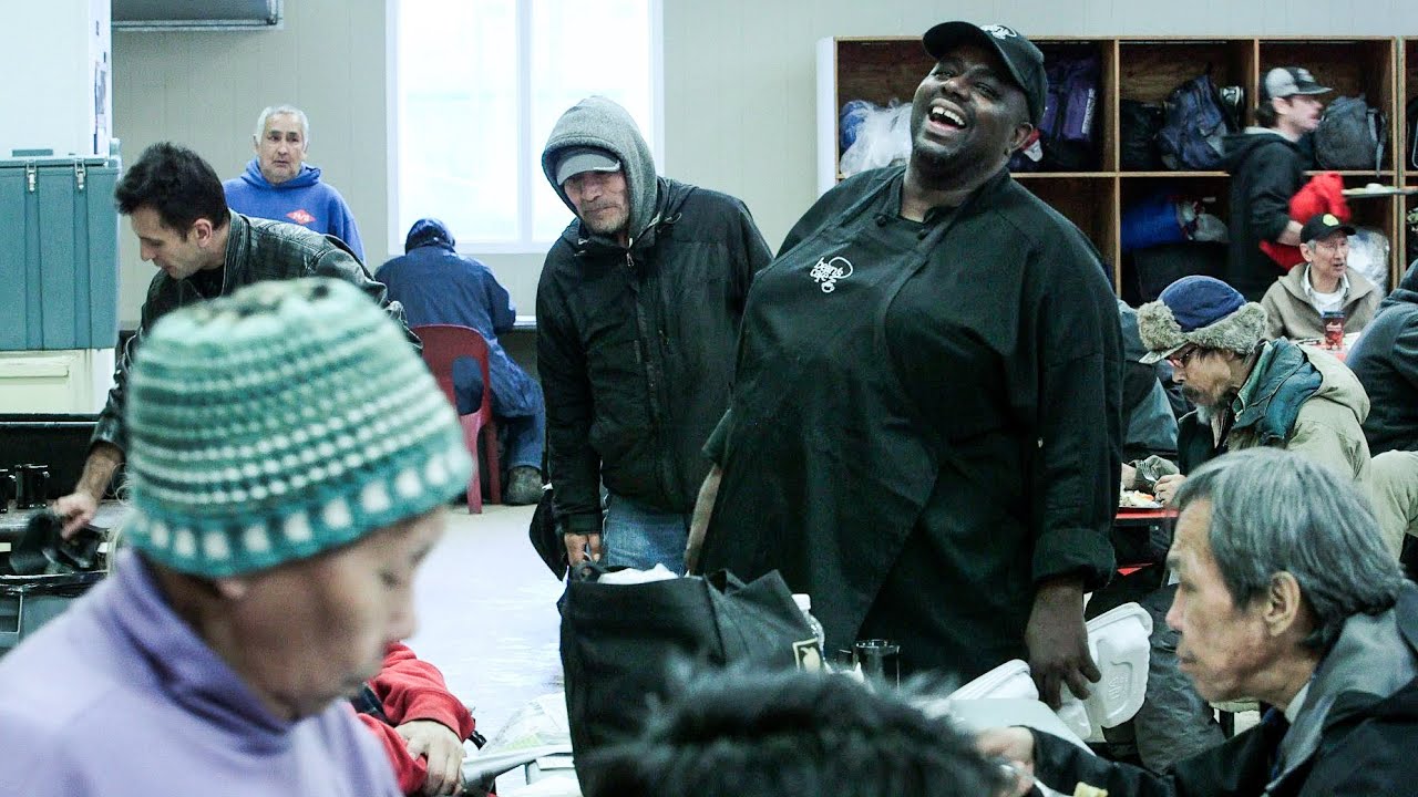 Chef becomes a shining example for disenfranchised in Anchorage - YouTube