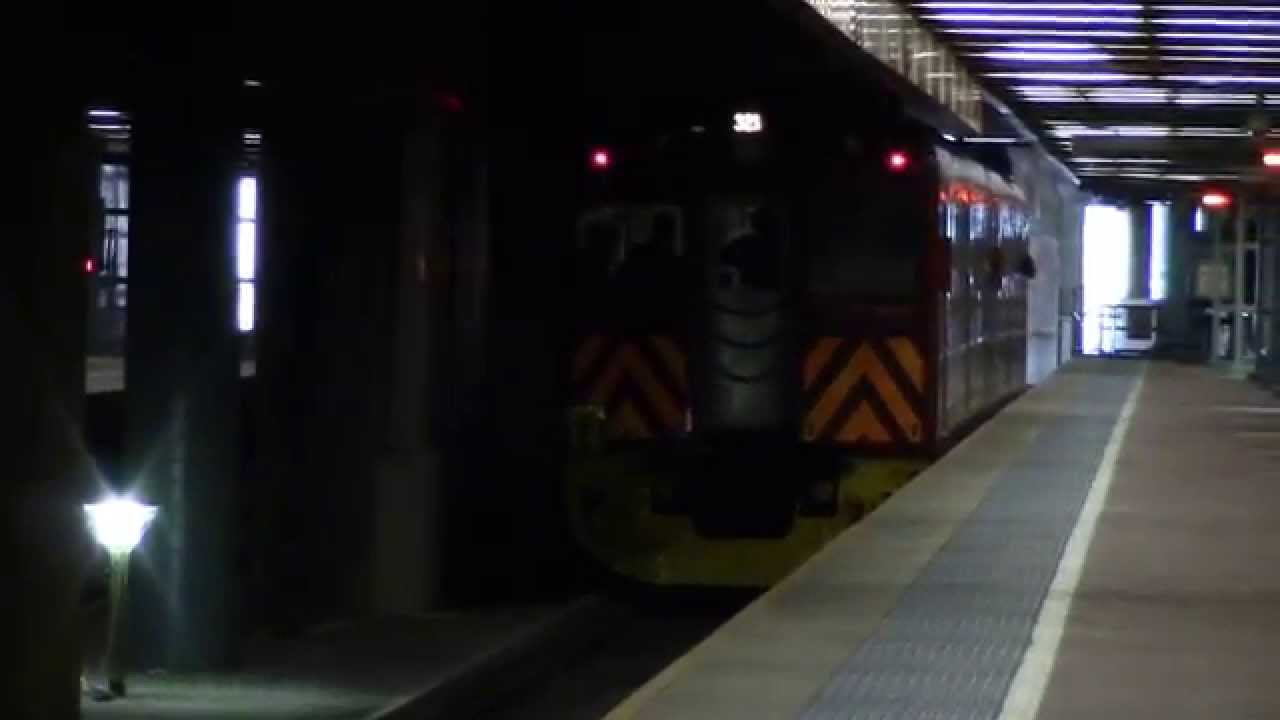red hen train leaving Adelaide station (deshaked) - YouTube