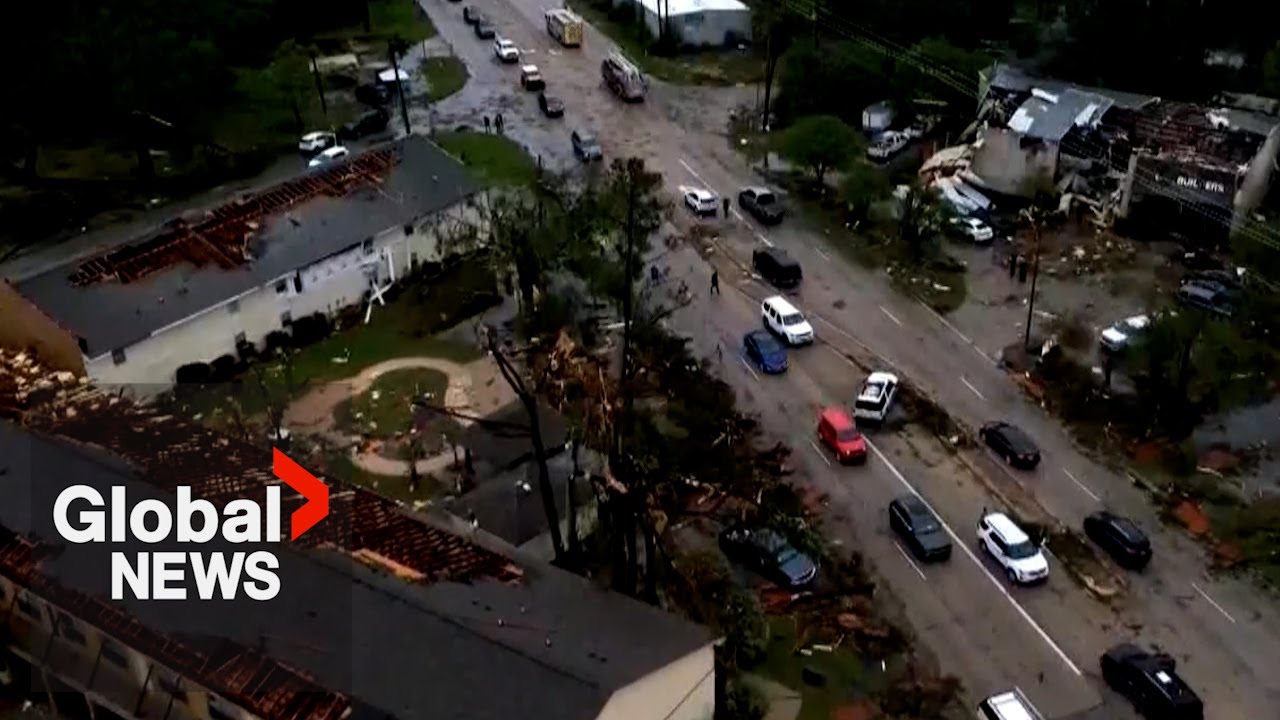 Severe storms, tornadoes rumble throughout eastern US - YouTube