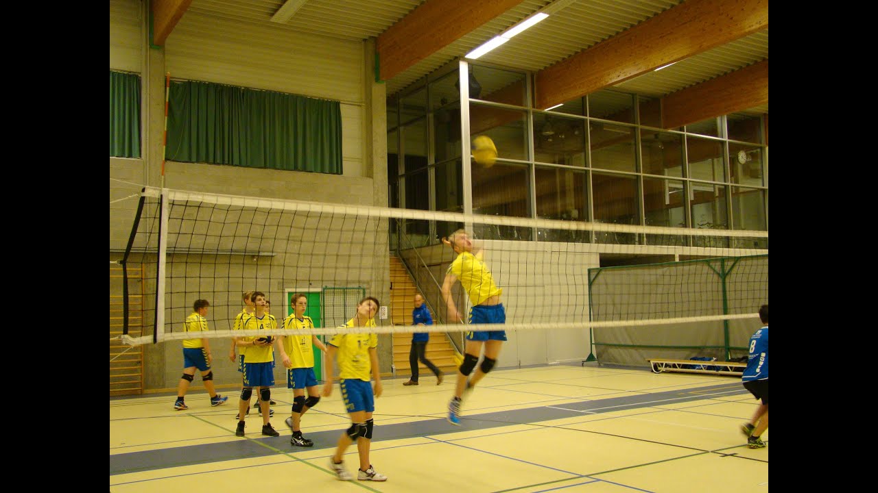 Wedstrijd Woka Volley-Arvoc Arendonk - YouTube