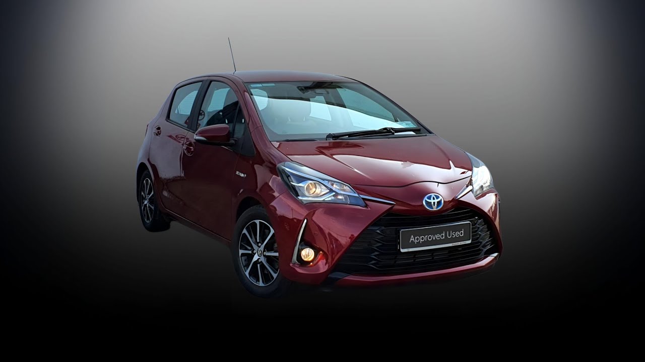 2019. (191 REG). TOYOTA - YARIS - HYBRID. TOKYO RED. HUGH BOGGAN MOTORS ...