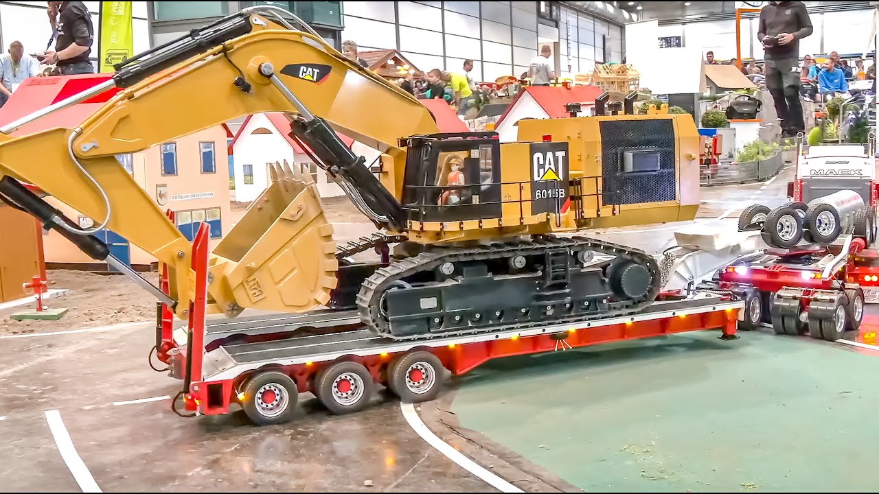 RC EXTREME! MEGA Monster Excavator, RC Trucks, Tractors XXL collection ...