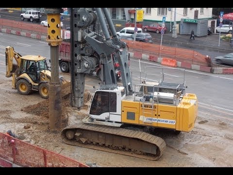 Liebherr LB 36 - YouTube