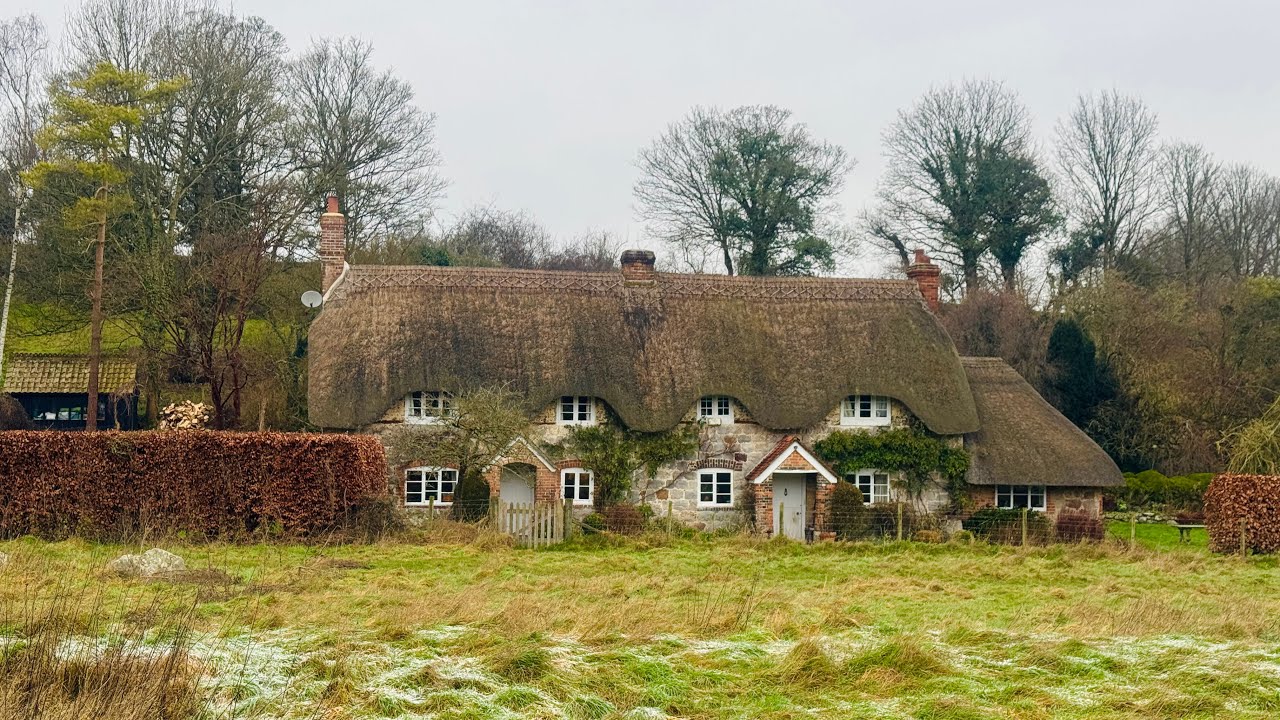 #9 Winter Walk Through Fairytale Villages: West Overton & Lockeridge in ...