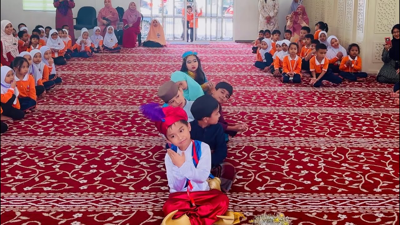 PERSEMBAHAN MURID TAHUN 1 SEMPENA MAJLIS PENUTUP PROGRAM TRANSISI TAHUN ...