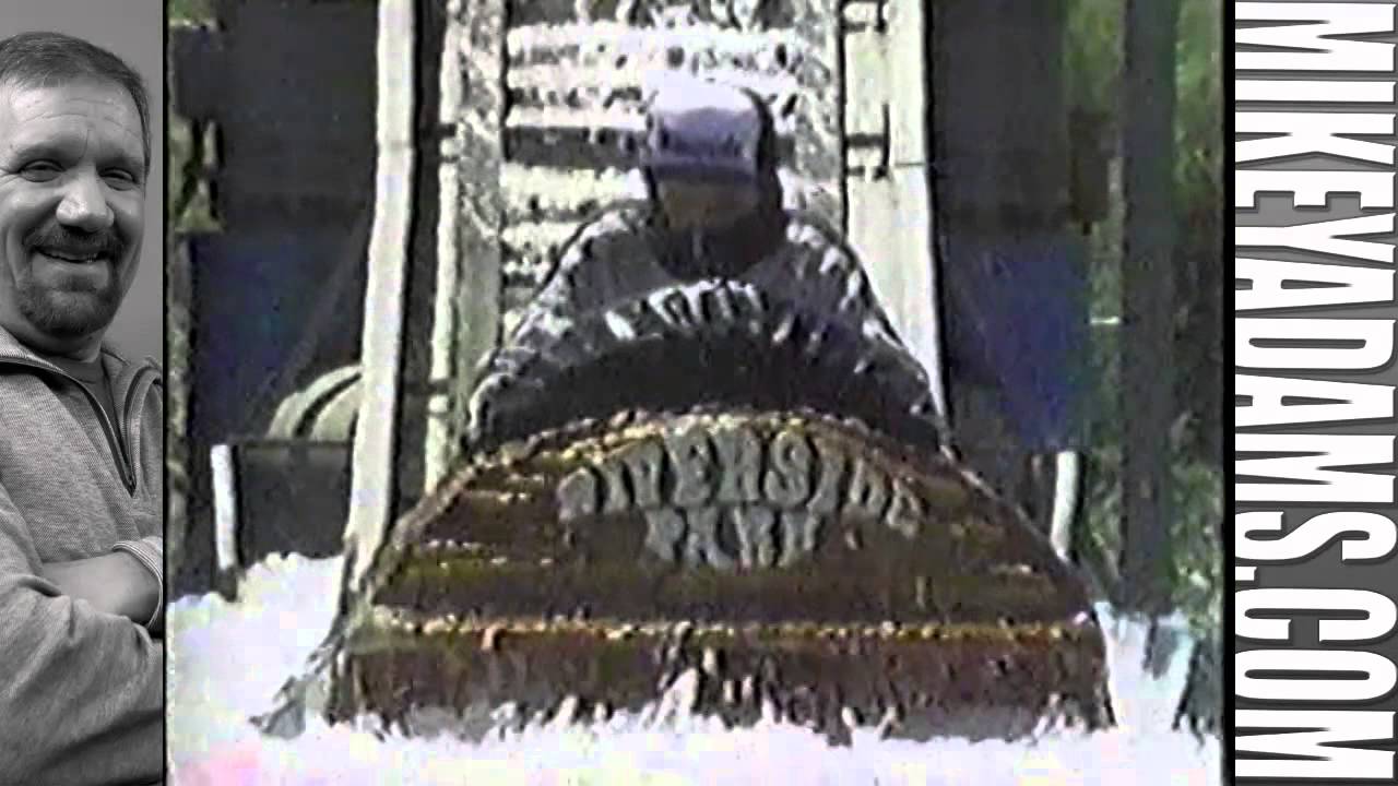 Riverside Amusement Park | Fun City | Mikey Adams - YouTube