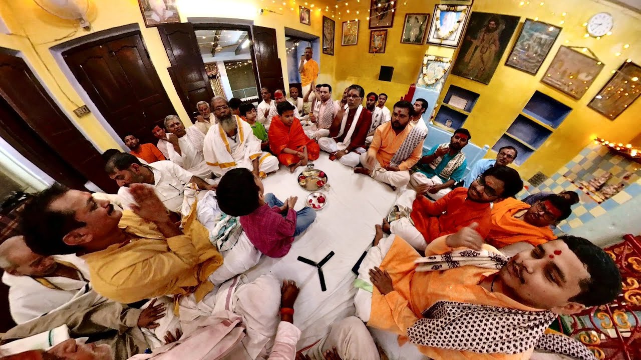 Ved Pathan @ Kaashi Karvat Temple in 360° - YouTube