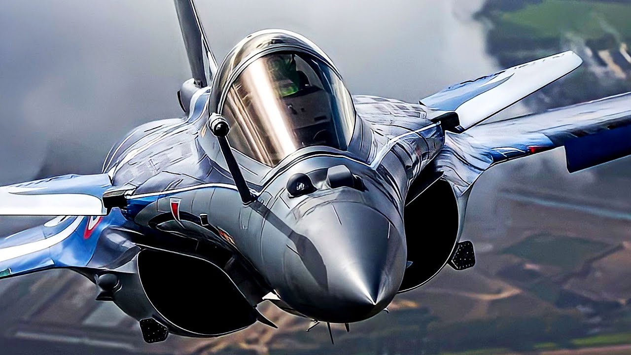 The USN’s F-35 Chrome Lightning Just Got A Mysterious Mirror-Like Skin ...