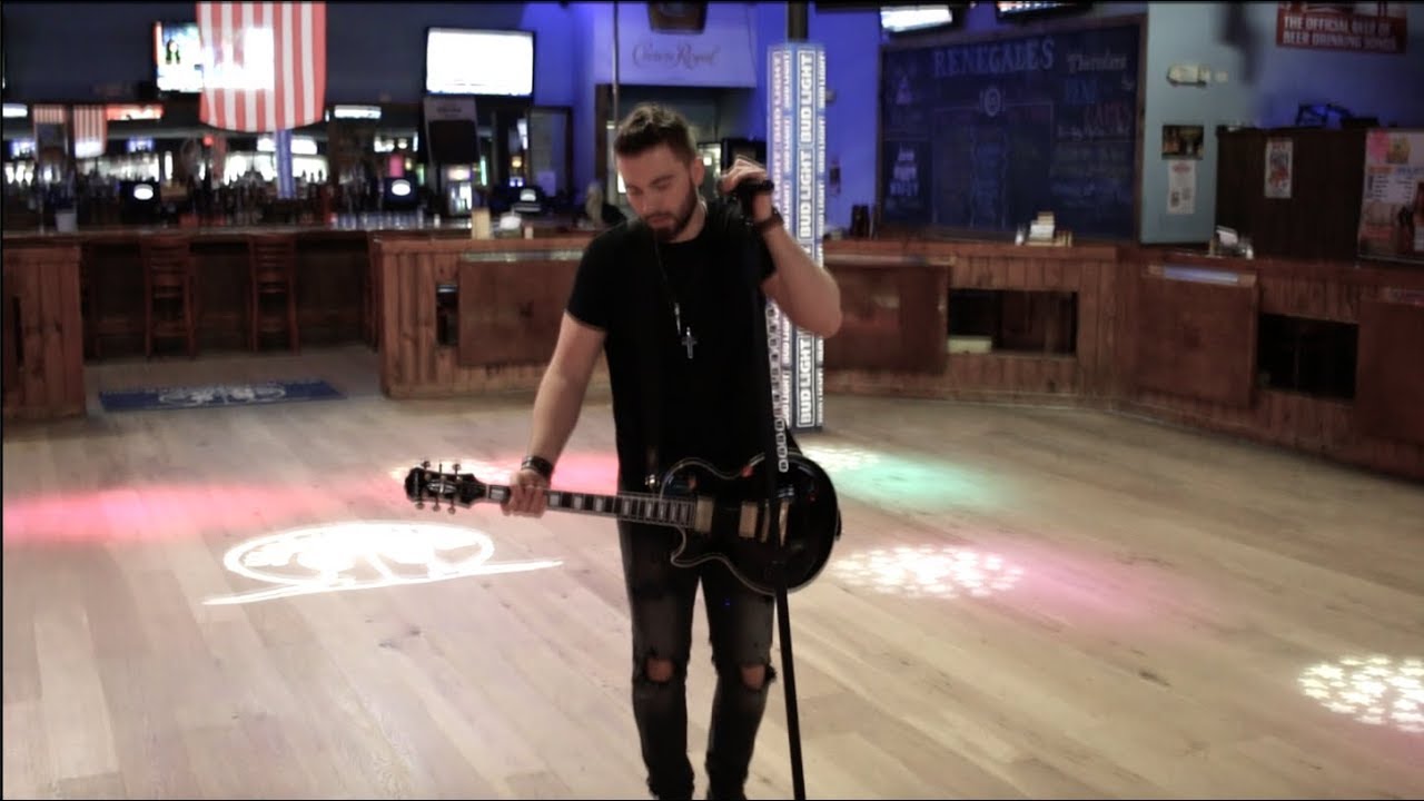 Ryan Montgomery - "Drink In My Solo Cup" (Official Music Video)