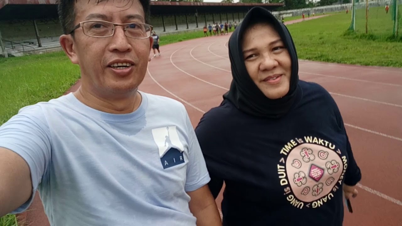 "Jogging Track" Koni Jambi - YouTube