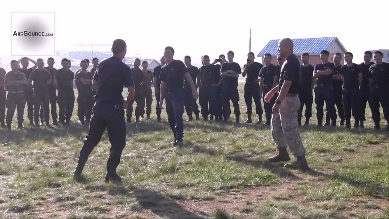 U.S. Marines & Mongolian Police - Mechanical Advantage Control Hold ...