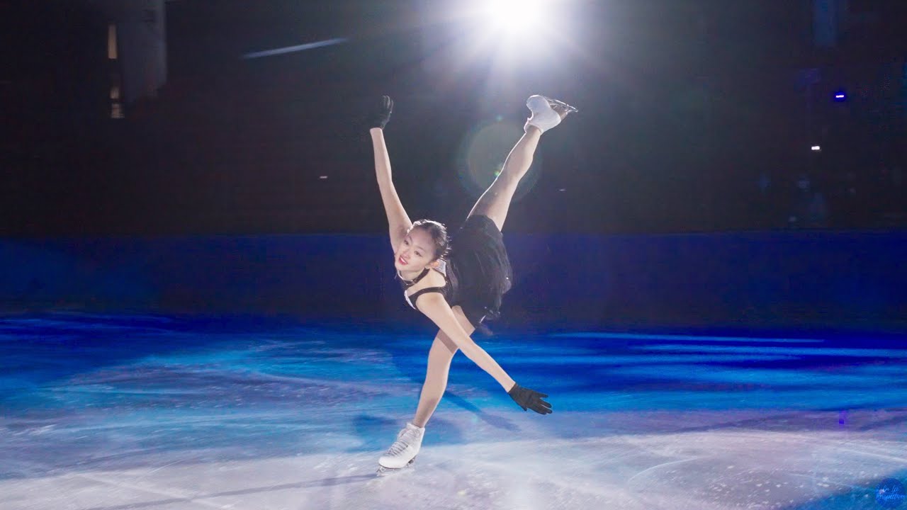 Audrey LU performs to "No Time to Die" by @BillieEilish at An Evening ...