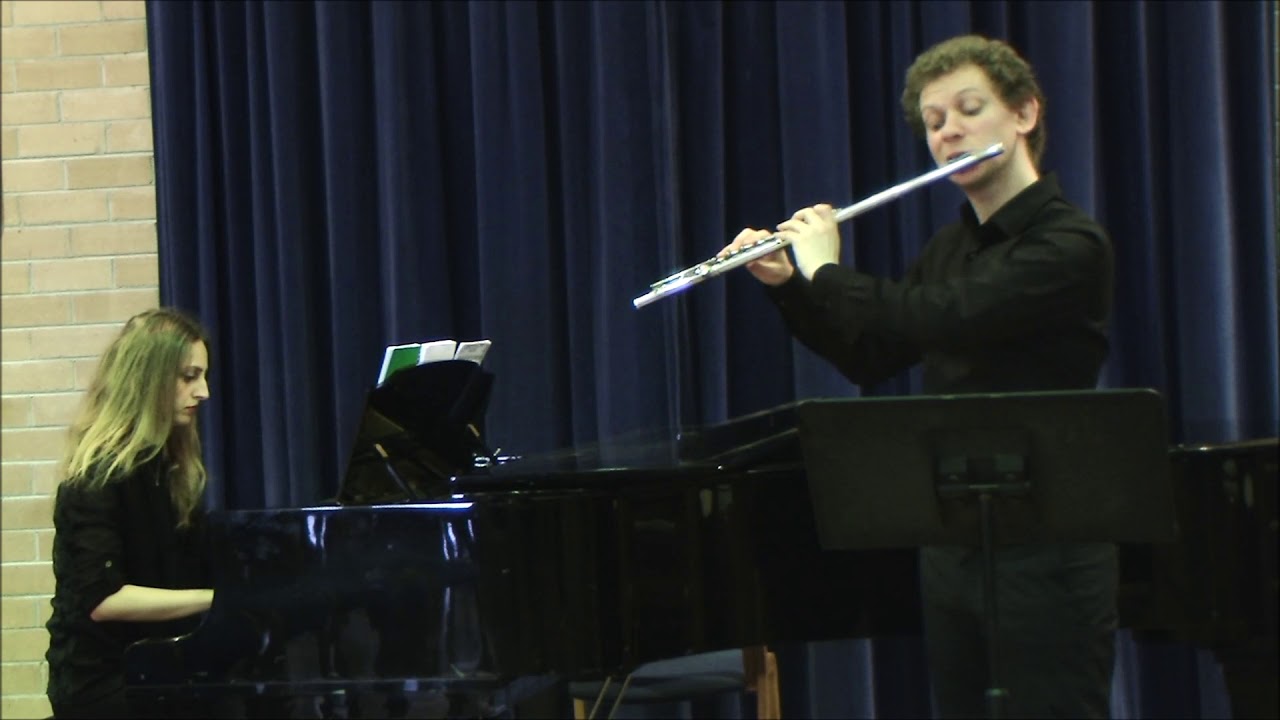 Humming Song by Schumann (Flute & Piano) The Young Flute Player - YouTube