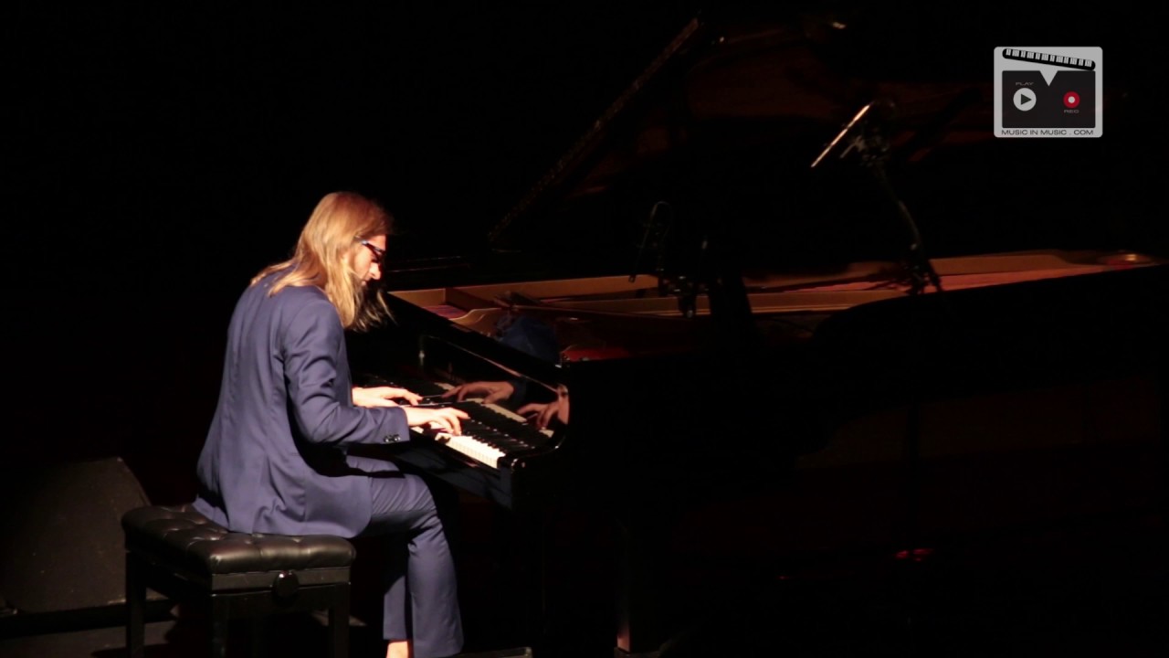Leszek Mozdzer @ Jazz World Live Series - Song1 - YouTube