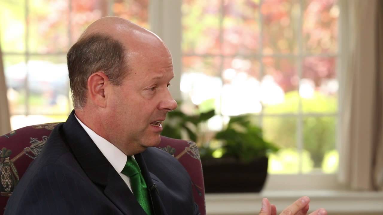 In Conversation With: USGA Executive Director Mike Davis - YouTube
