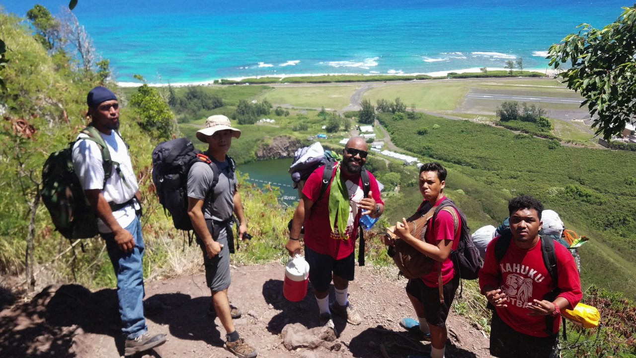 360 Peacock Flats Camp & Hike - YouTube