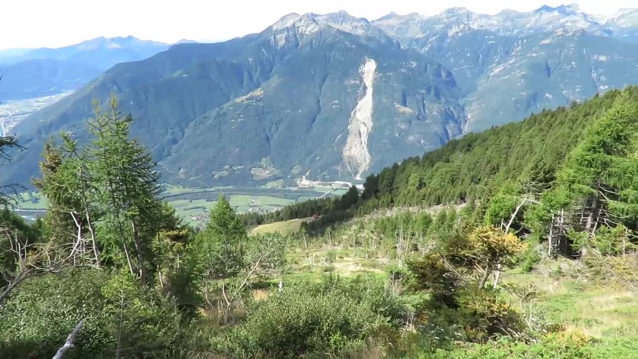 Capanna Brogoldone - YouTube